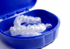 7 Facts about Using Teeth Whitening Gel in Invisalign Trays | Michael Szarek DMD